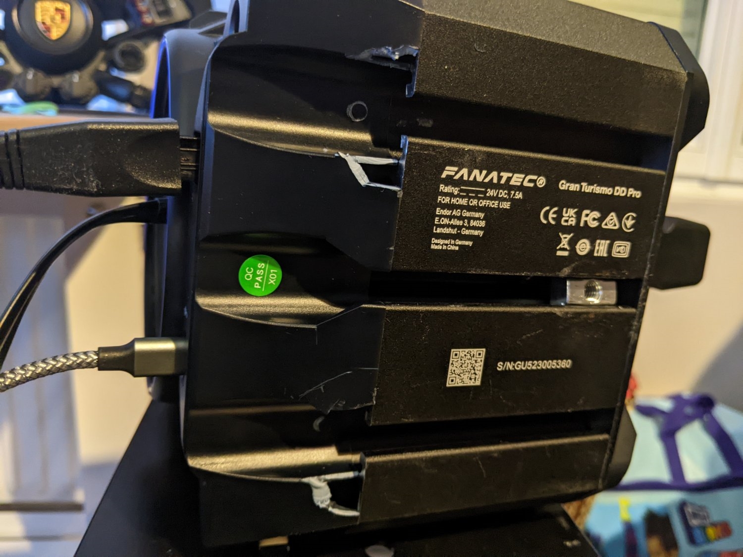 base GT DD Pro 8Nm cassée sur wheel stand - COM - Fanatec : Support ...